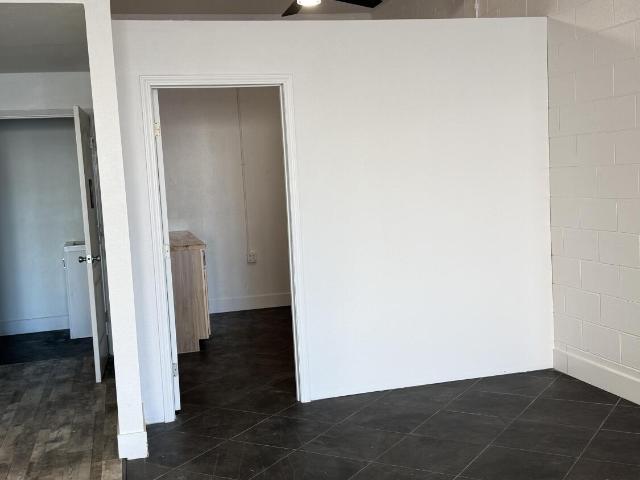 851 Commerce Street