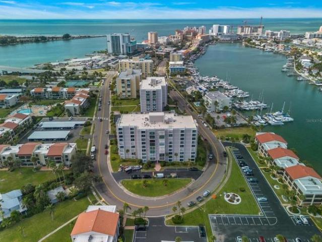 851 Bayway Blvd #301, Clearwater, FL 33767