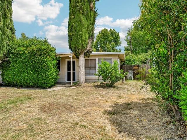 851 Greenwood Ave, West Sacramento, CA 95605