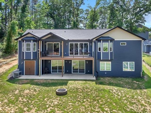 851 Durham Brown Rd, Seneca, SC 29678