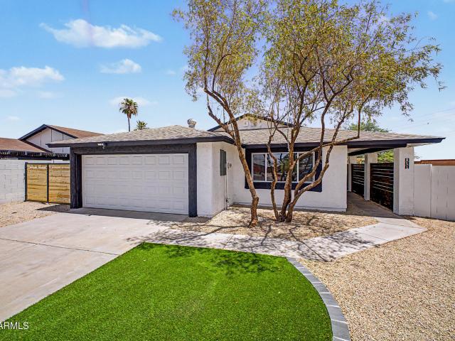 851 N 87TH Place