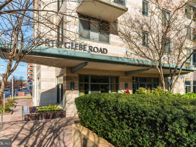 851 N Glebe Rd, Unit 418, Arlington, VA 22203 | MLS #VAAR2070 | Compass