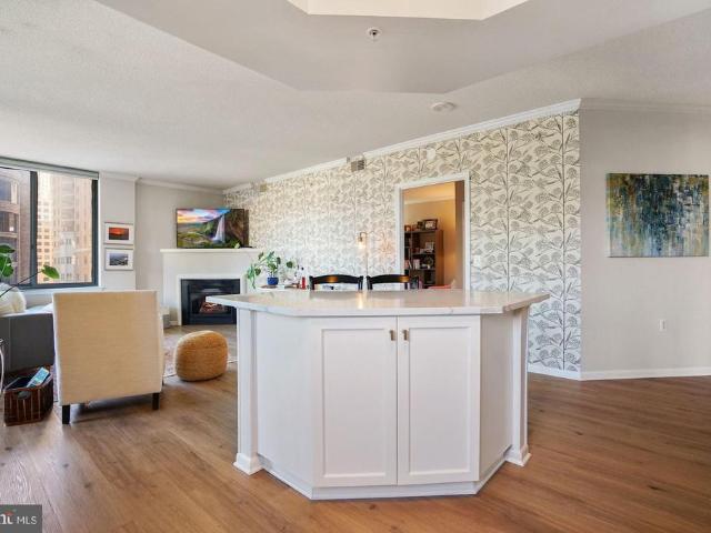 851 N Glebe Road # 511