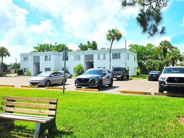 851 N Keene Rd Unit Y7, Clearwater, FL 33755