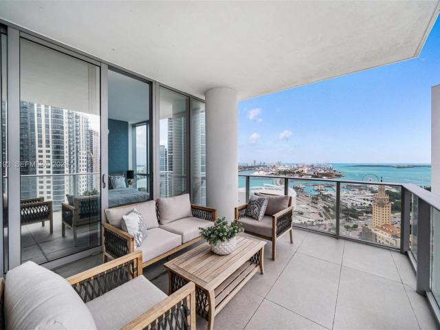 851 NE 1st Ave # 2911, Miami FL 33132 #2911 Miami