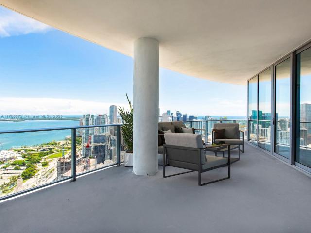 851 NE 1st Ave, Unit PH5011, Miami, FL 33132 | MLS #A11796 | Compass