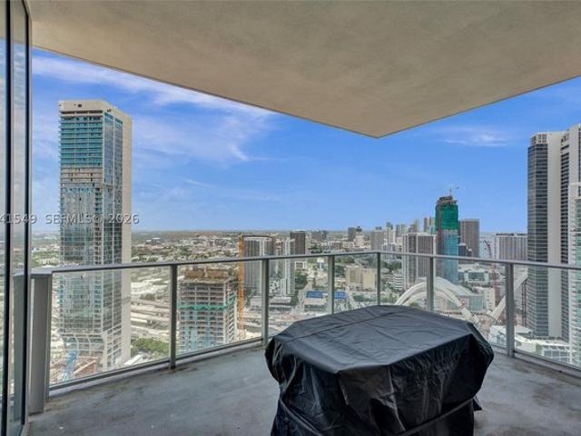 851 NE 1st Ave Unit 3800, Miami, FL 33132