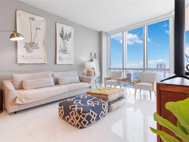 851 NE 1st Ave Unit 3006, Miami, FL 33132