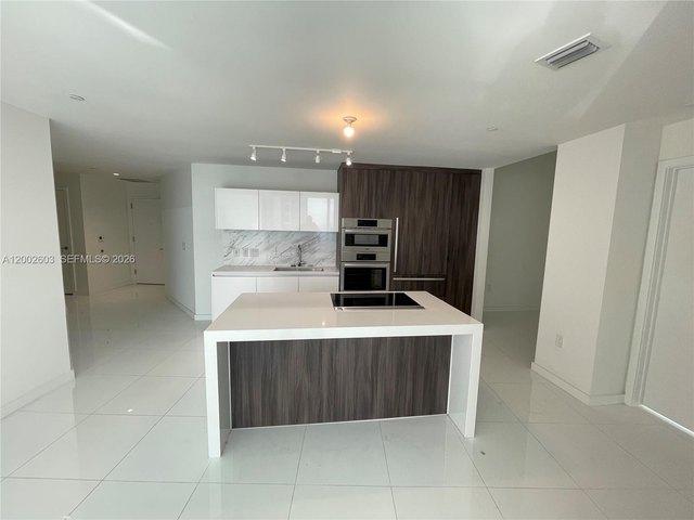 851 NE 1st Ave Unit 3103, Miami, FL 33132