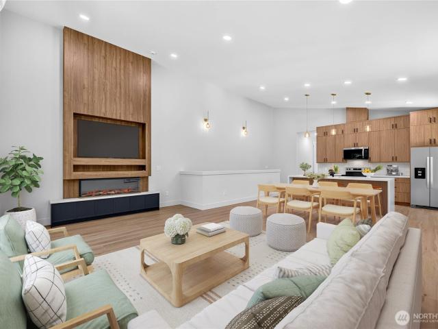 851 Snoqualmie Drive