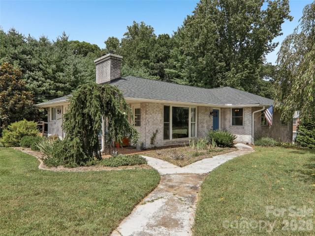 851 Sand Hill Road