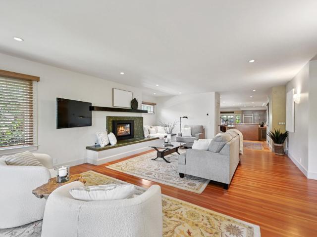 851 Second Street, Sonoma, US, CA