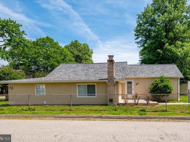 851 Selby Blvd, Edgewater, MD 21037