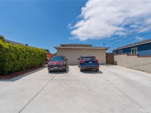 851 W Crestwood St, San Pedro, CA 90731