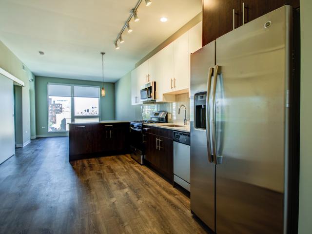 851 W Grand Ave, Unit 406, Chicago, IL 60642 | MLS #12609 | Compass