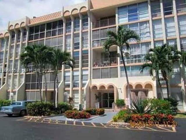 851 Three Islands Blvd Apt 108, Hallandale Beach, FL 33009