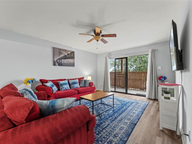 8525 Hearth Dr, Unit 21, Houston, TX 77054 | MLS #57553 | Compass