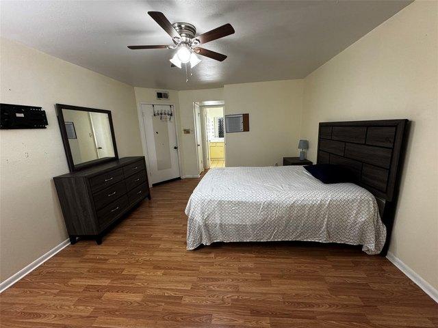 8525 Hearth Dr Apt 24, Houston, TX 77054