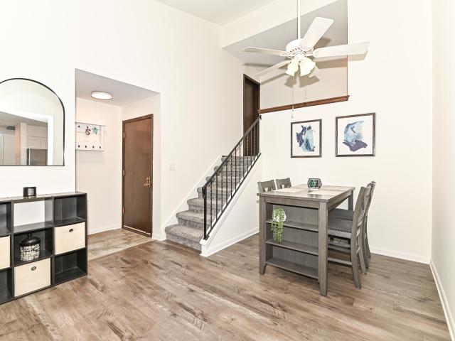 8525 W Waterford Ave, Unit 7