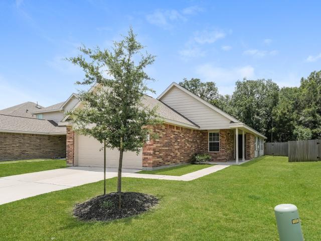 8526 Middleton Oaks Circle