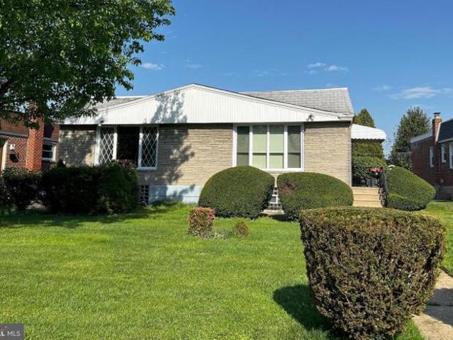 8526 Benton Ave, Philadelphia, PA 19152