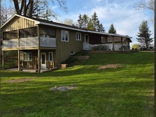 8526 rd St, Forest Lake, MN 55025