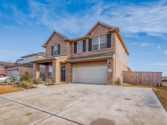 8526 Treetop Heights Drive