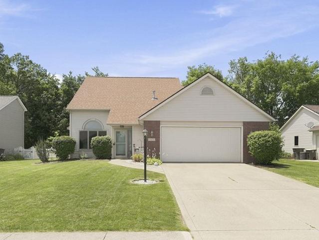 8527 Crosier Ln, Fort Wayne, IN 46825