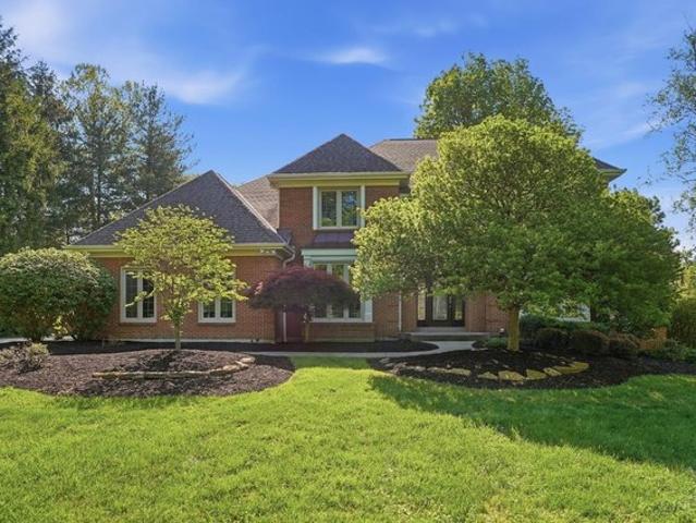 8527 St Ives Pl, Anderson Township, OH 45255