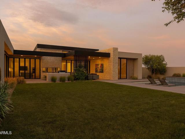 8528 e clydesdale trail