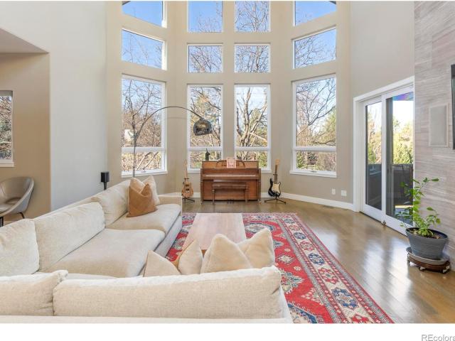 8528 Skyland Drive