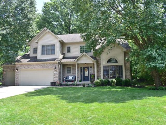8529 Ardennes Dr, Fishers, IN 46038
