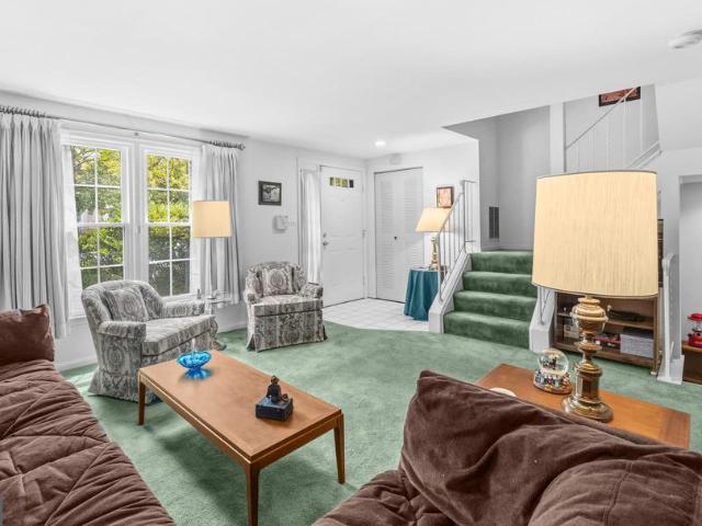 8529 Hawk Run Terrace