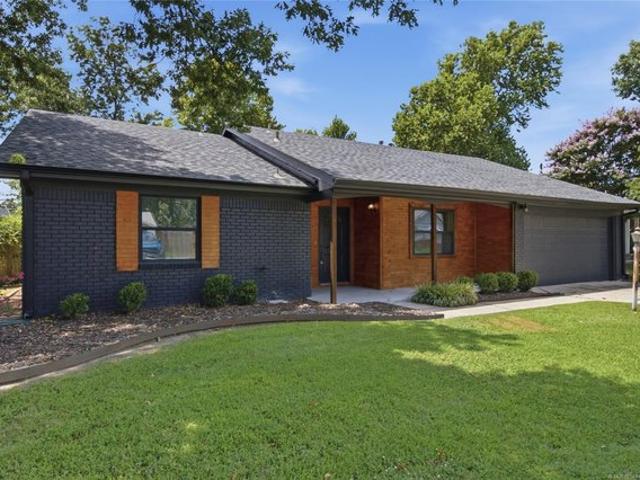 8520 E 34th St, Tulsa, OK 74145