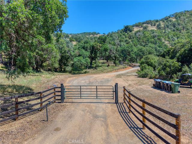 8520 E Highway 20