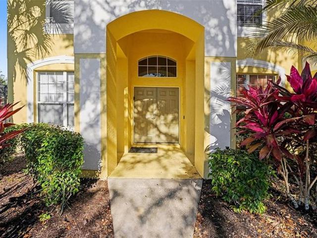 8520 LA Isla Dr, Kissimmee, FL 34747