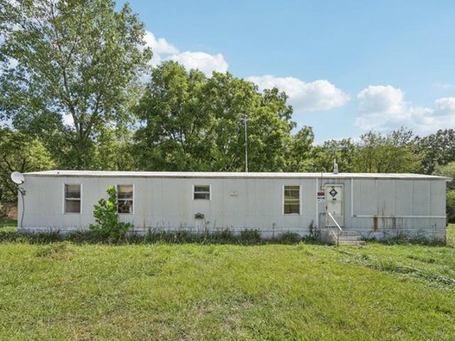 8520 Purity Rd NE, Saint Louisville, OH 43071