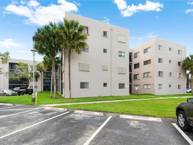 8520 SW 133rd Avenue Rd, Unit 323, Miami, FL 33183 | MLS #A12000 | Compass