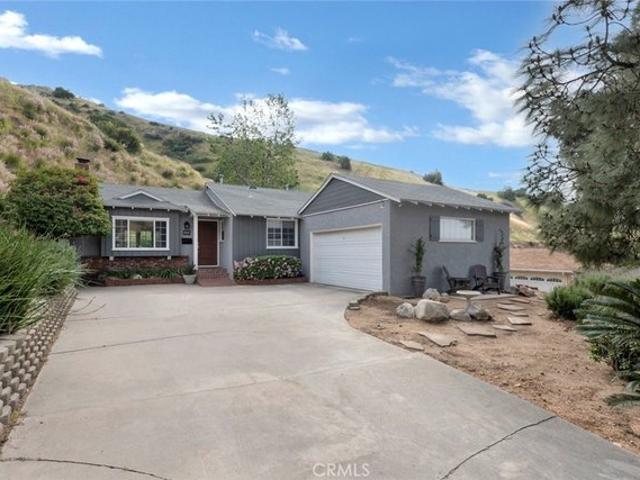 8520 Springford Dr, Sun Valley, CA 91352