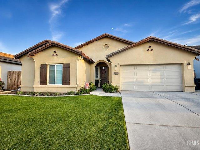 8521 Avon St, Bakersfield, CA 93314