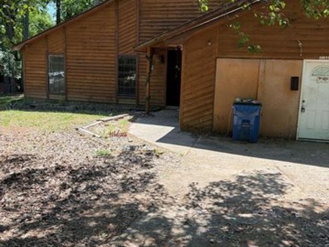 8521 Cedar Creek Rdg, Riverdale, GA 30274
