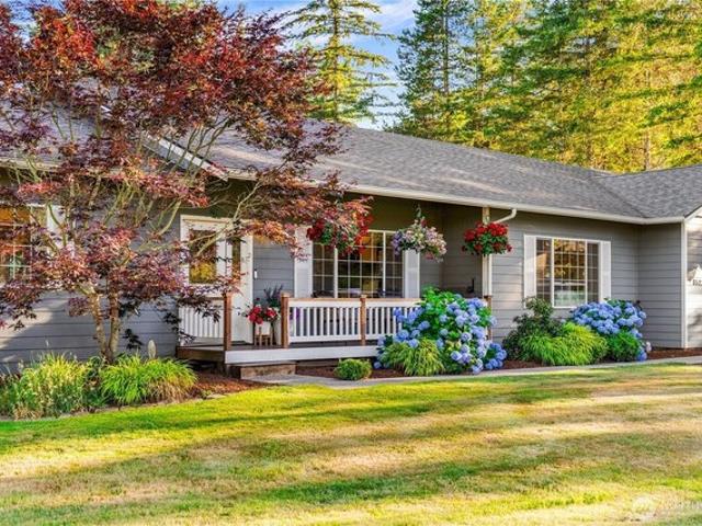 8522 Charmont Ln SW, Olympia, WA 98512