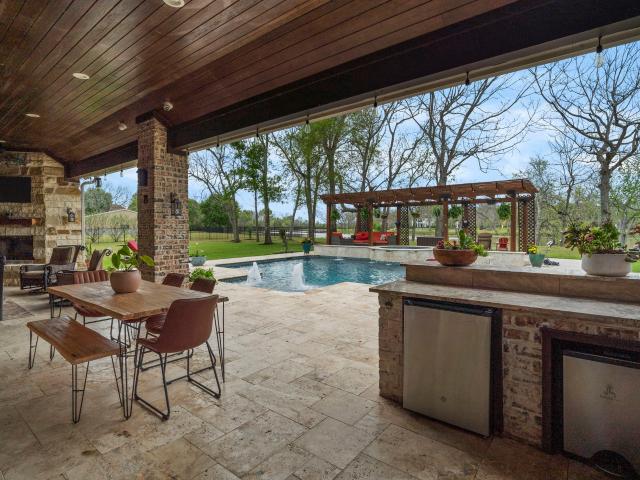 8522 Thornberry Hollow Court