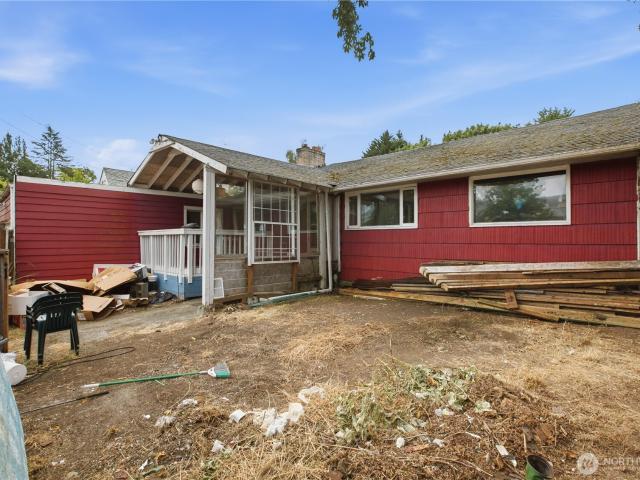 8522 29th Street W
