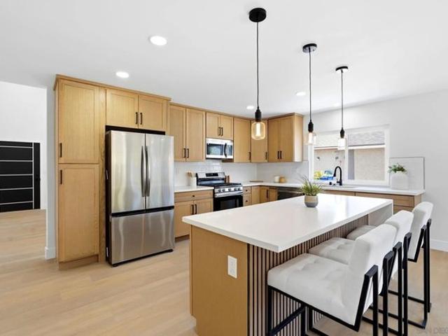 8523 Duncannon Ct, San Diego, CA 92126