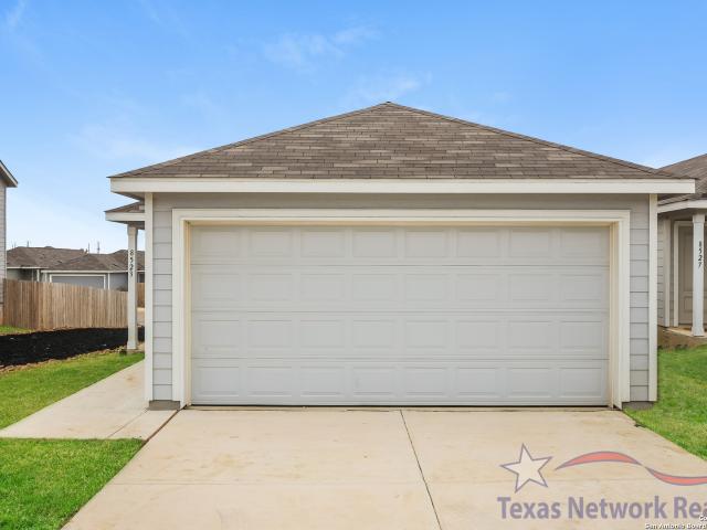 8523 Logan Sapphire, San Antonio, TX 78263 | MLS #1934 | Compass