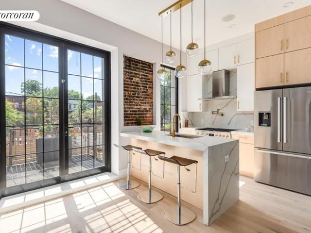 852 Hancock St, Brooklyn, NY 11233