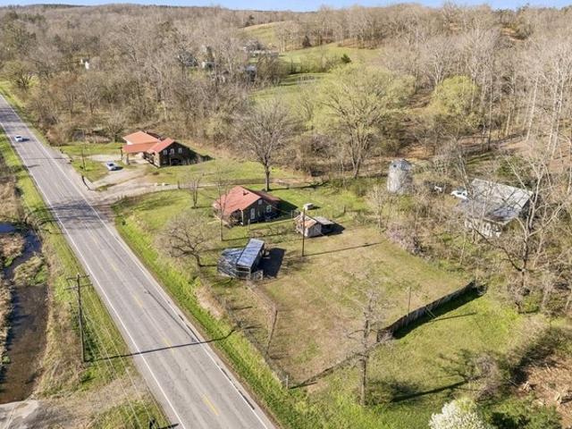 852 Highway 100 W, Centerville, TN 37033