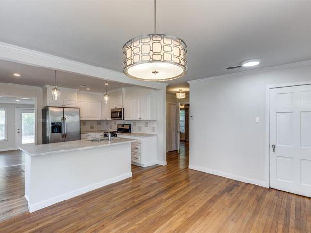 852 Northwood Road