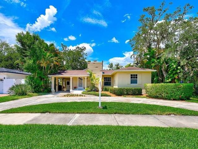 852 Snell Isle Blvd NE, Saint Petersburg, FL 33704